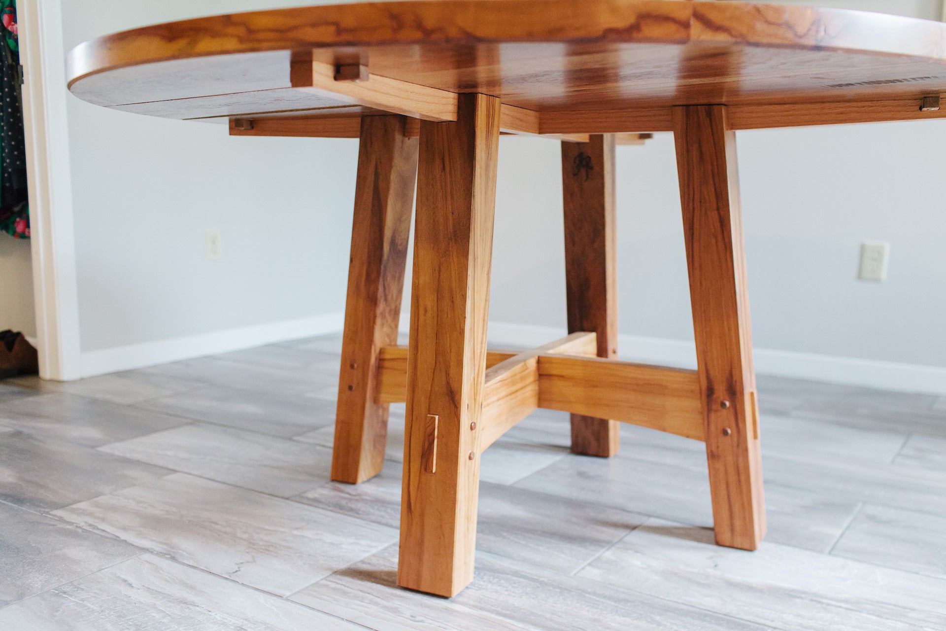 McCurley Table – Andy Rawls Fine Texas Woodcraft